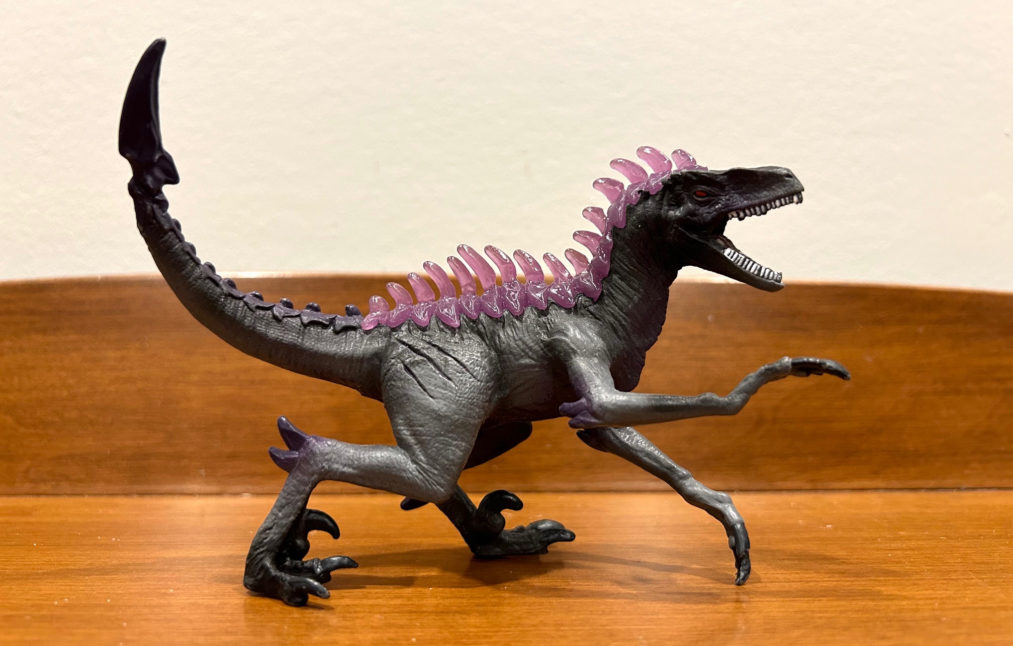 Shadow Raptor (Eldrador by Schleich) – Monster Toy Blog