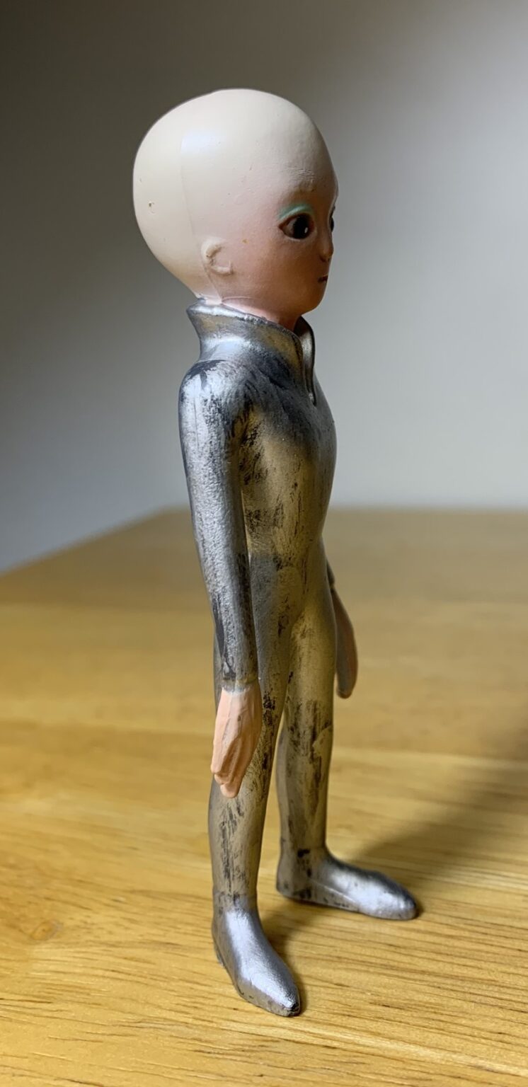 Roswell Alien (Alien Series by Shadowbox Collectibles) – Monster Toy Blog